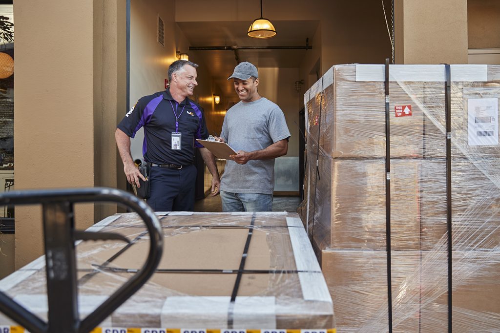 FedEx Express Falcon Express Services Qatar FedEx Express Falcon Express Services Qatar